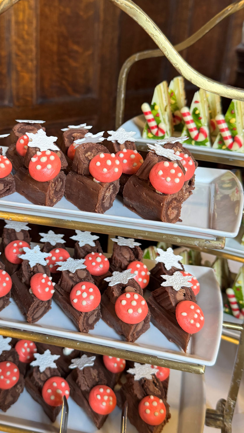 The Cotswolds Christmas Huddle at Thornbury Castle - The Cotswolds Huddle